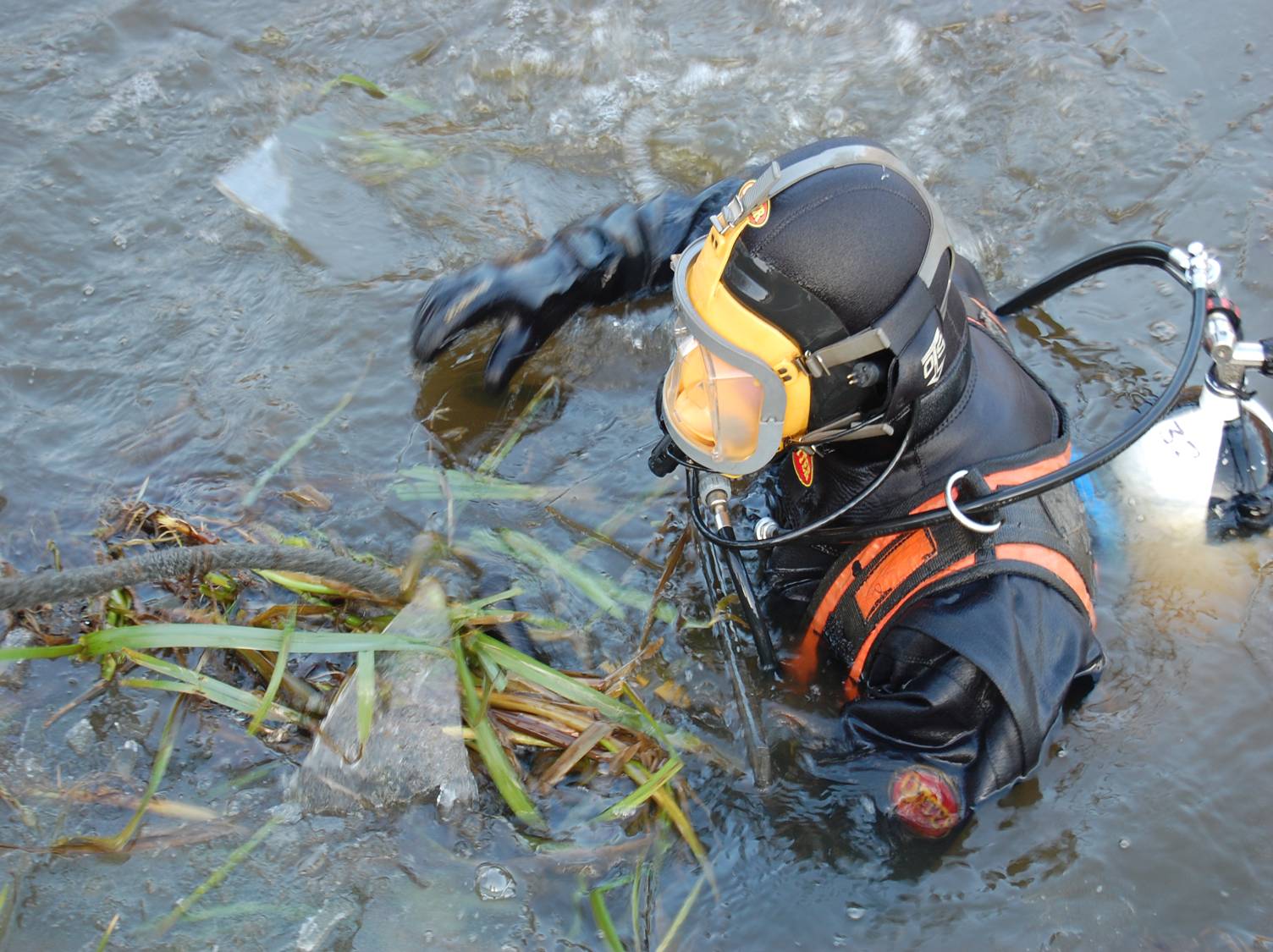 Dive Into Criminal Justice With These Underwater Investigators