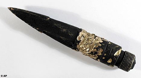 120-Year-Old Harpoon Fragment Found Lodged In Bowhead Whale